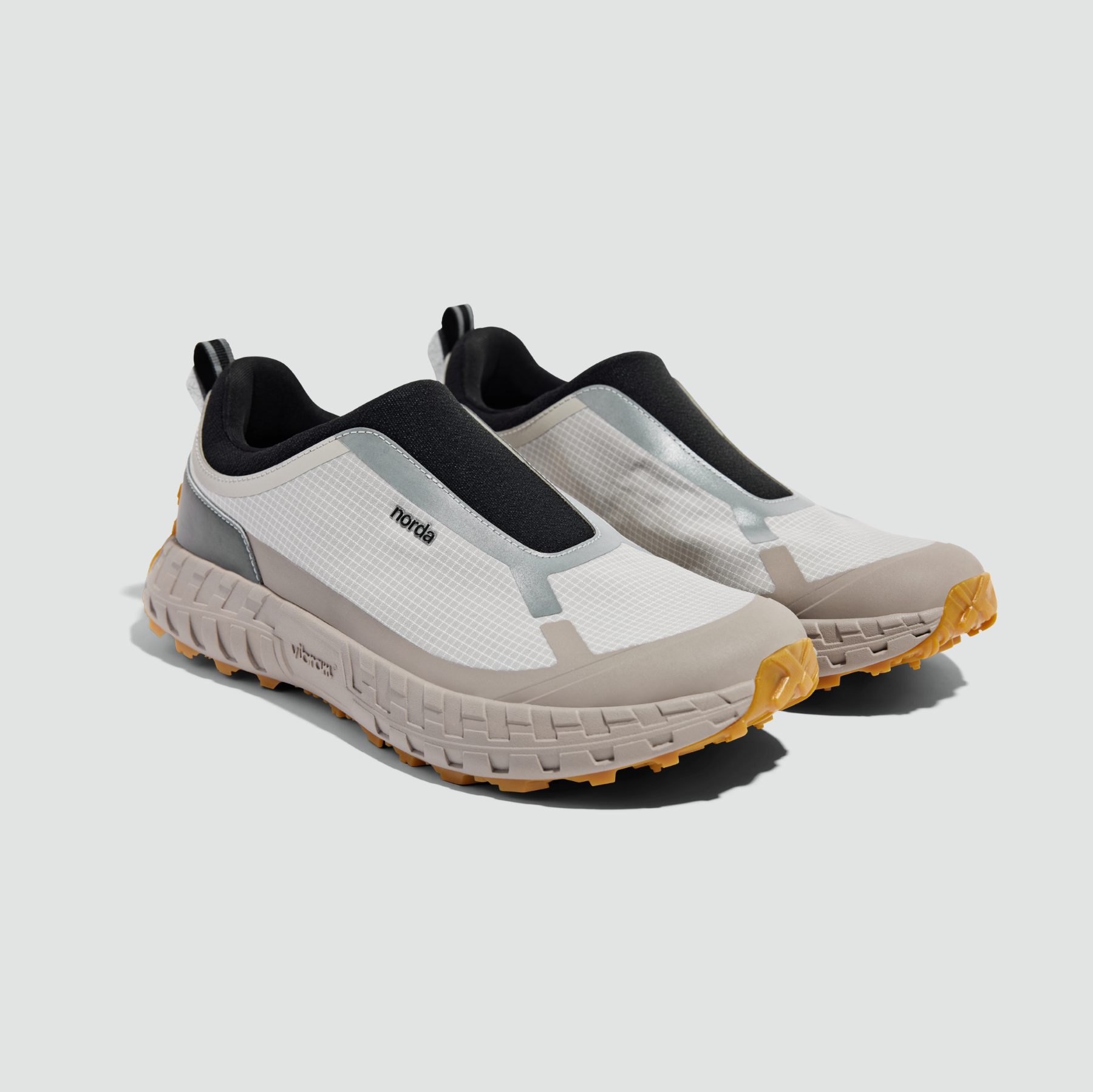 norda 003 M - Cinder – Le Club