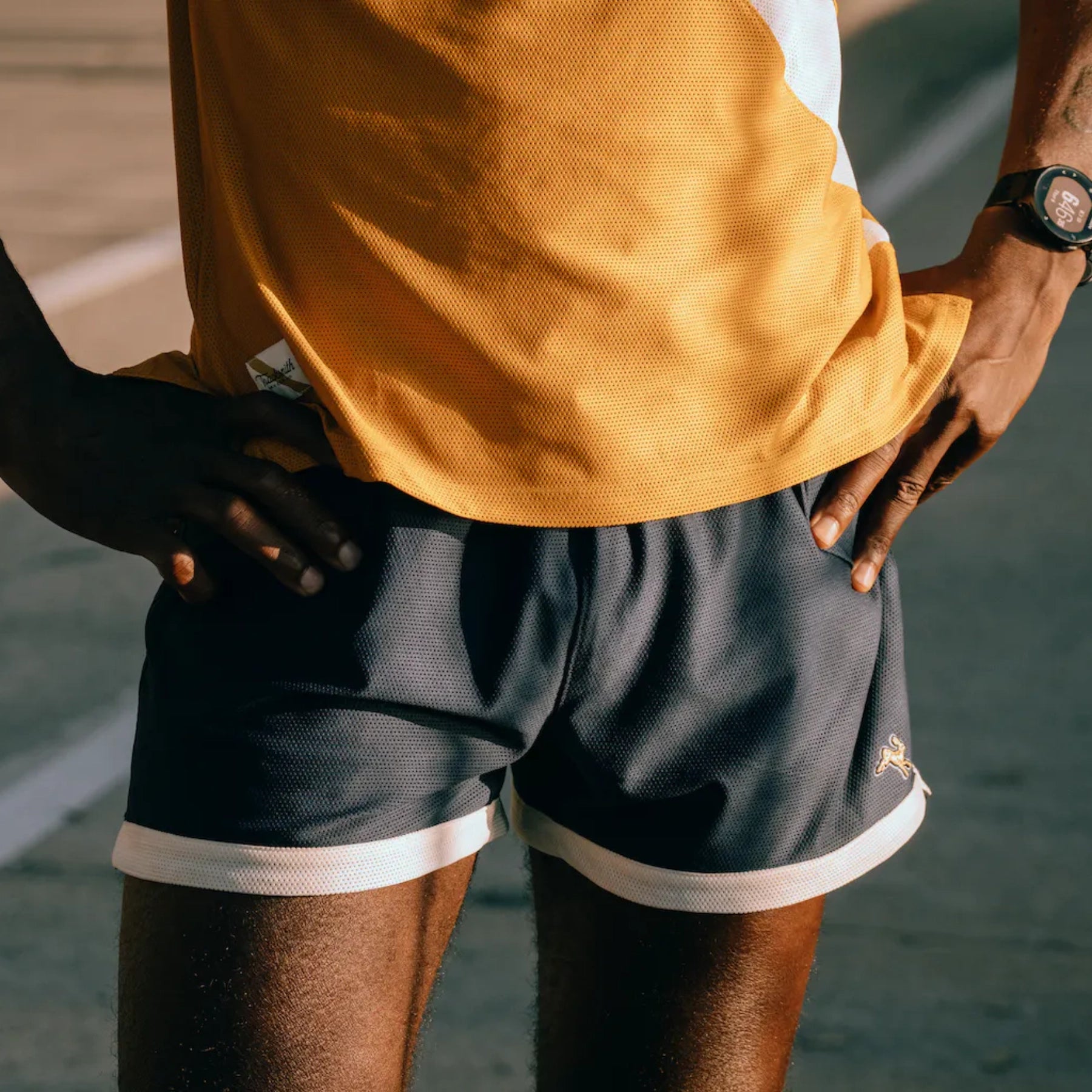 Tracksmith Men's Van Cortlandt Shorts - Navy – Le Club